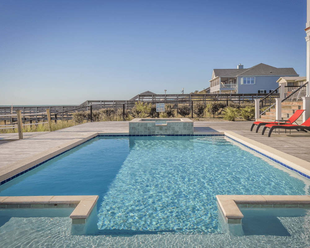Home - Aqua Link Serving West Michigan With All Your Swimming Pool Needs